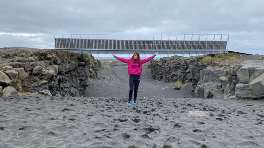 Reykjavik Map with Attractions: The Complete Visitor's Guide - Trips in ...