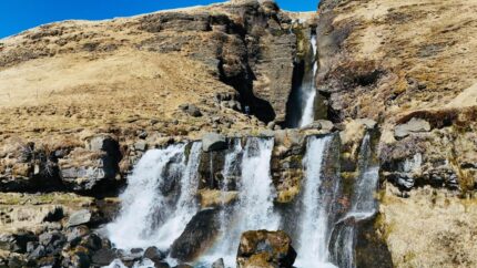 Captivating Kirkjufellsfoss: Exploring Iceland's Iconic Waterfall ...