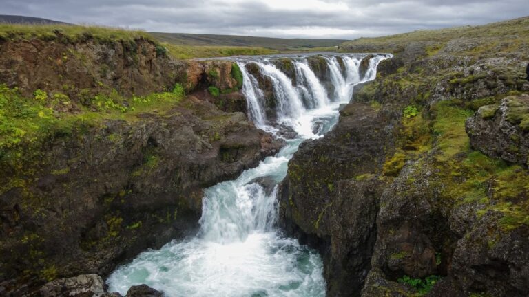Northern Wonders: Discover the Top 15 Gems of North Iceland - Trips in ...